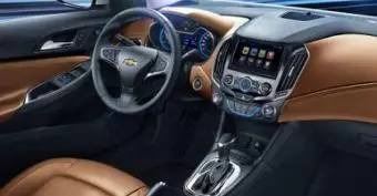 Chevrolet은 새로운 세대 Cruze Interior를 보여주었습니다