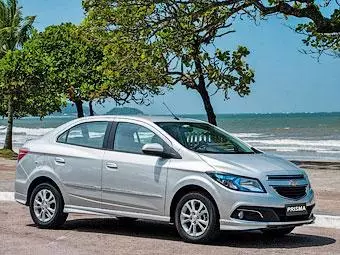 Chevrolet нь өөр төсөвт седантай байдаг 4001_1