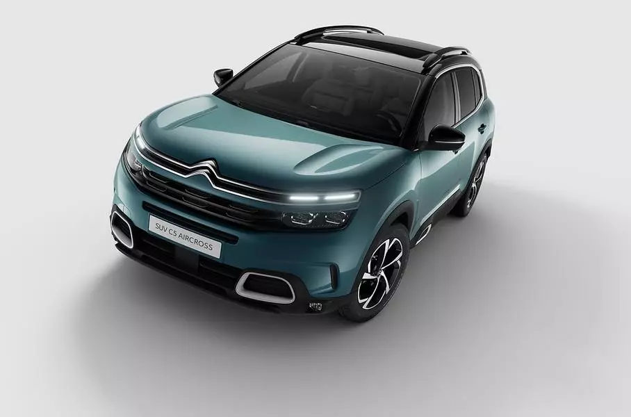 Стали відомі російські ціни на кросовер Citroёn C5 Aircross 4162_2