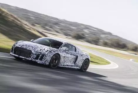 Supercar Audi R8 berriak sekretua izateari utzi dio 42057_4