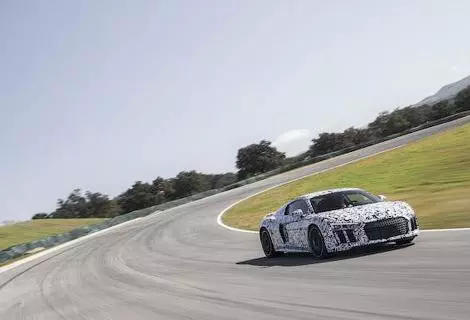 Tá deireadh le SUPSCAR NUA Audi R8 a bheith ina rún 42057_7