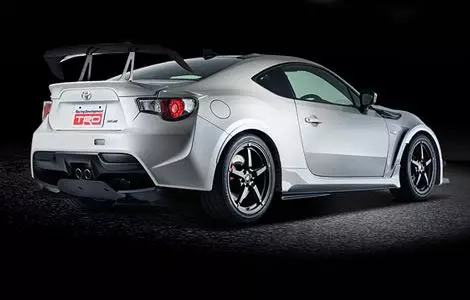 Toyota GT86 Coupe'nin bir track versiyası etdi 42486_2