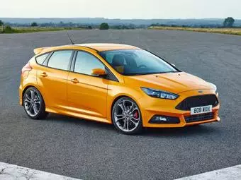 I-Ford Sengezelwe Focus Uvuselelwa St 42619_1