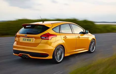 Ford declassified Uppfært Focus St 42619_3