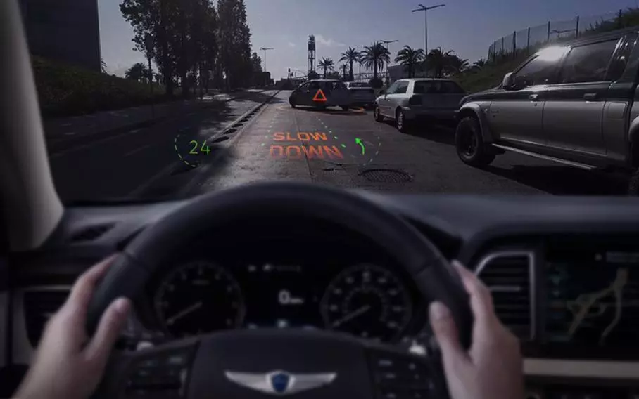 Hyundai har utvecklat en projektionsdisplay med holografisk verklighet 43723_2