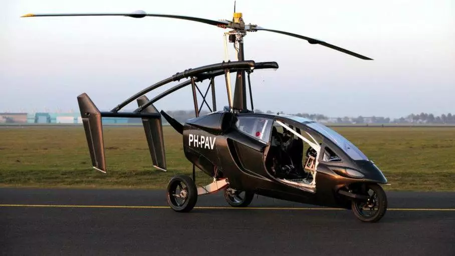 O primeiro coche de voar en serie do mundo clasificado en medio millón de euros 44058_3