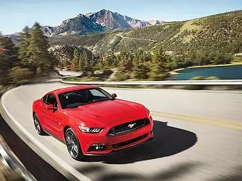 Ford Mustang vil blive udstyret med en 10-trins 