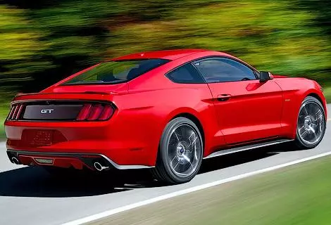 Ford Mustang vil blive udstyret med en 10-trins 