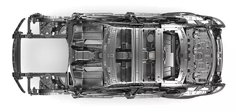 Jaguar qal dwar ix-xażi ta 'sedan kompatt xe 44128_3