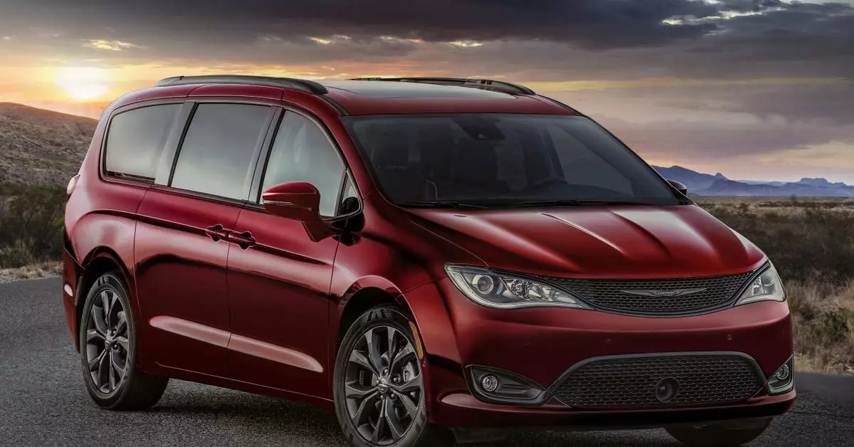 Chrysler Pacifica u Dodge Grand Caravan Carravan irċieva verżjonijiet anniversarju