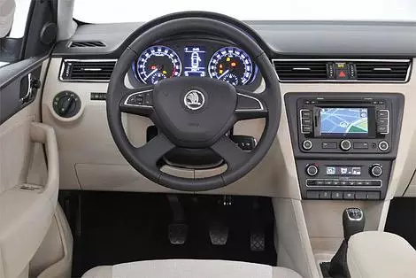 جزئیات مربوط به مدل بودجه Skoda وجود دارد 44273_3