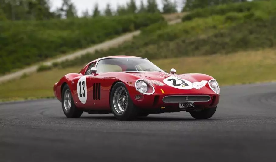 Ferrari 250 GTO kuuzwa kwa rekodi 3.3 rubles bilioni 4500_1