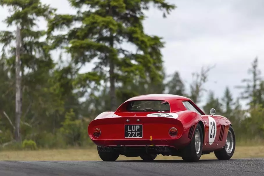 Ferrari 250 GTO bir rekor için satıldı 3,3 milyar ruble 4500_2