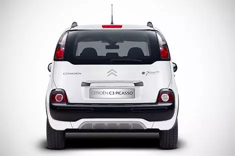 Citroen- ը Ռուսաստանին բերում է «Treking» տարբերակ C3 Picasso- ն 45176_5