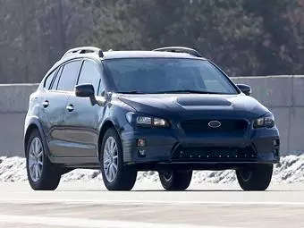 Subaru a apporté un prototype mystérieux pour tester 45931_1