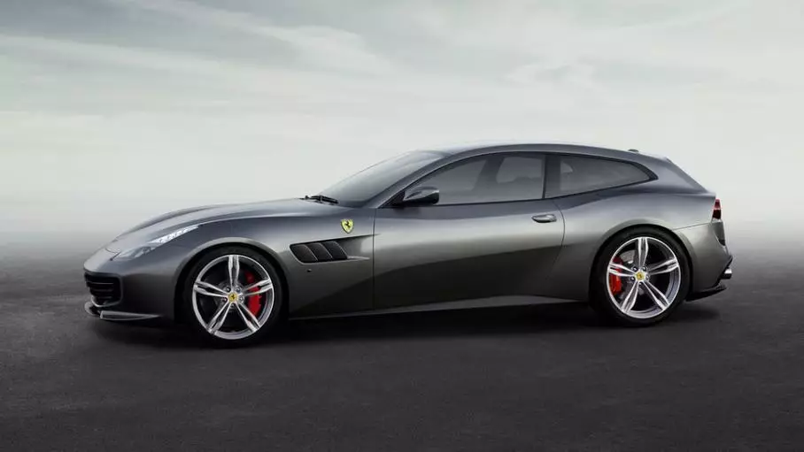 Ferrari FF Supercar je nadomestil ime in močneje 4627_2