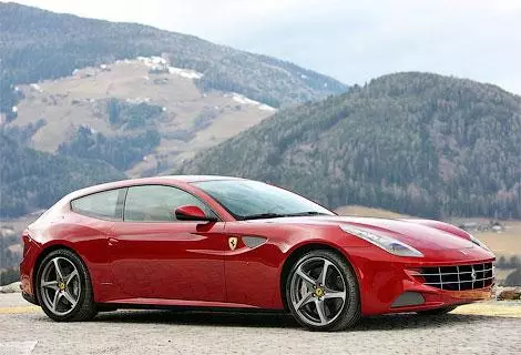 Ferrari FF корпусының суперкарын ауыстырады 4631_3