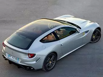 Ferrari FF SuperCar saņēma stikla jumtu 4635_1