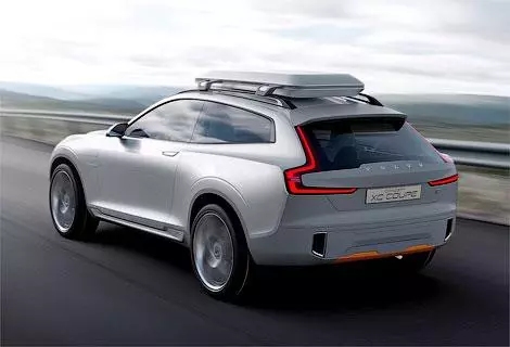 Цэнтральнай кансоллю новага Volvo XC90 стане сэнсарны экран 46361_2