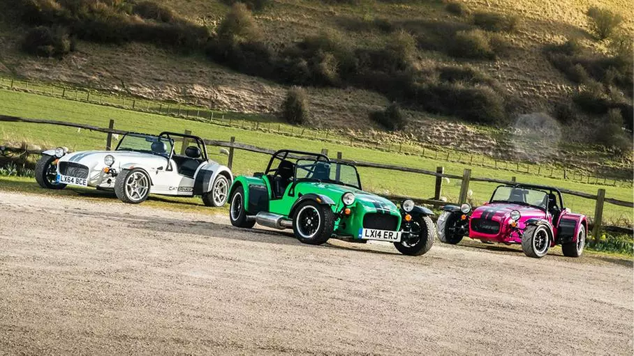 Caterham აჩვენა სამი ახალი 