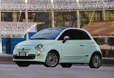 Fiat 500 gihîşt Rusya bi 