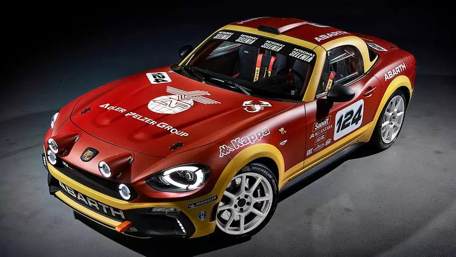 Abarth 124 пајакот еруптира во митингот со целосна тркачка сезона 4693_2