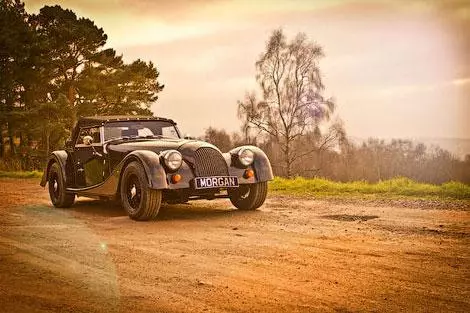 Morgan brings three new sports cars to Geneva 47134_5