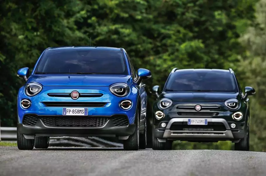 Fiat 500x Crossover nuashonraithe agus bhog sé go dtí Turbors 4721_2