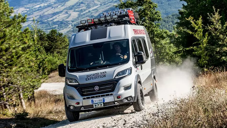 Fiat aangepaste Van Ducato voor reizen