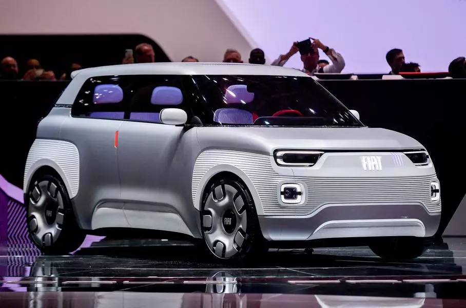 Fiat představil koncept cenově dostupného elektrického vozidla s bezprecedentními schopnostmi kaustomizace