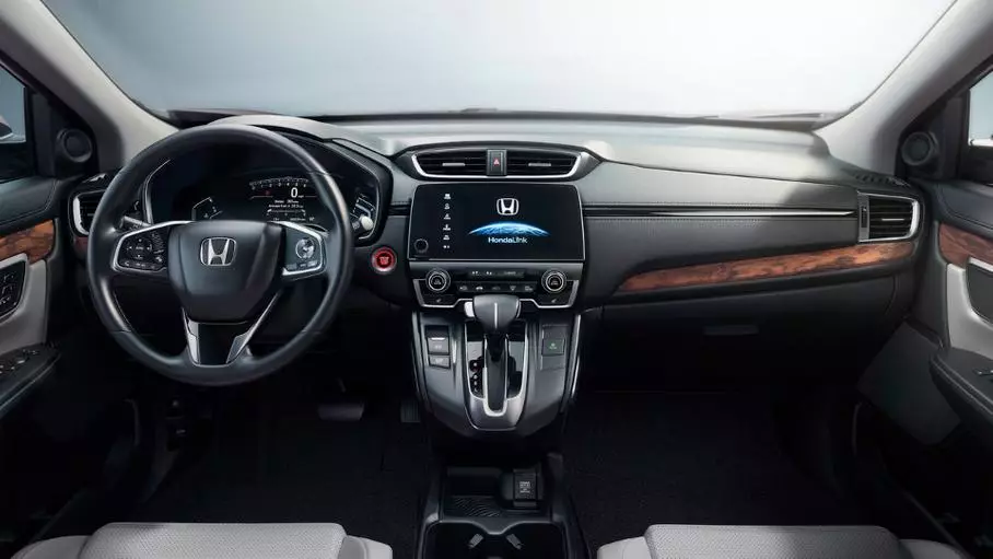 New Honda CR-V for Russland vil motta en vanlig Yandex.navigator 48080_3