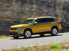 Volkswagen showed a new five-seater crossover 4808_2