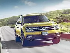 Volkswagen bringt den Atlas Seven-Party Crossover nach Russland 4816_2