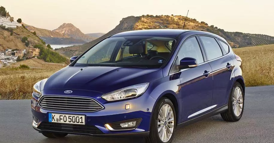 FORD reageert 4 duizend auto's in Rusland