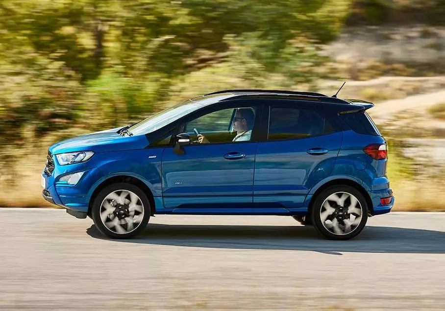 Ford sêwirandin û navxweyî ya Ecosport Crossover guherand 4841_4