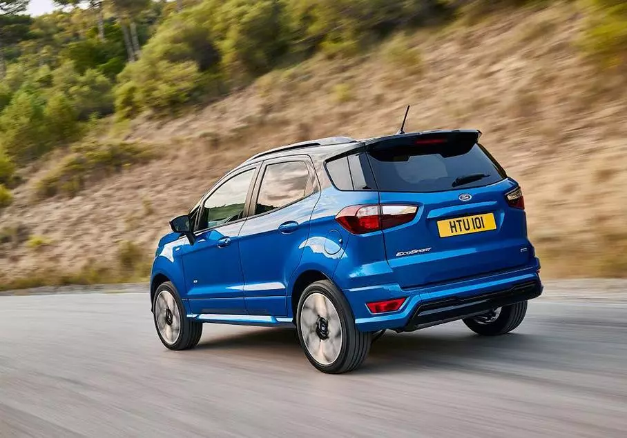 Ford chanje konsepsyon an ak enteryè nan kwazman an Ecosport 4841_5