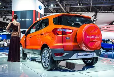 Ford đã xuất bản một bảng giá của EcoSport Nga 4848_2