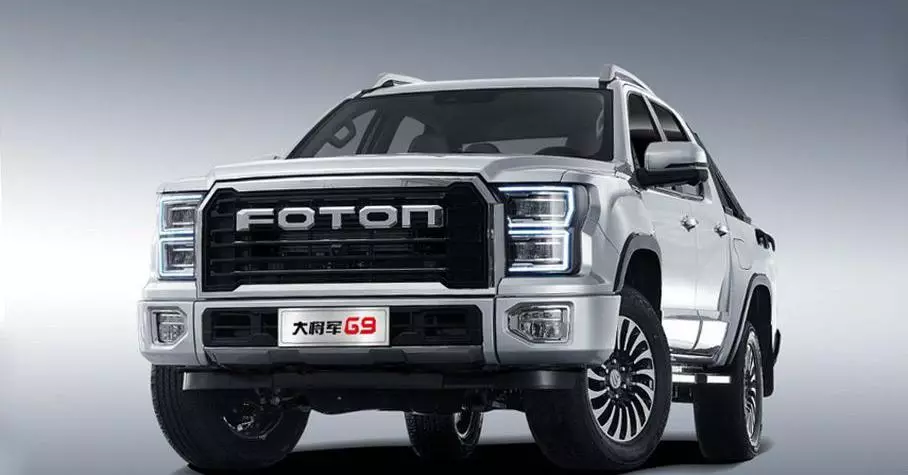 La ĉinoj montris brutalan kamioneton kun dezajno laŭ la stilo de Ford F-150