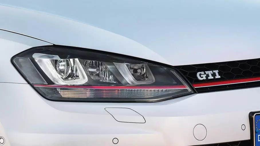 Volkswagen kursant öz Golf GTI inkişaf edəcəkdir 49604_1