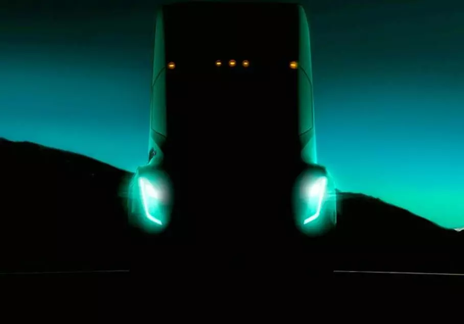 De earste foto fan Tesla Truck ferskynde 50302_1