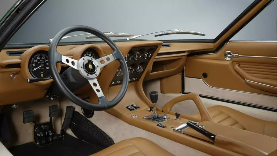 Lamborghini renovavo pirmąją Miura SV egzempliorių 51476_4