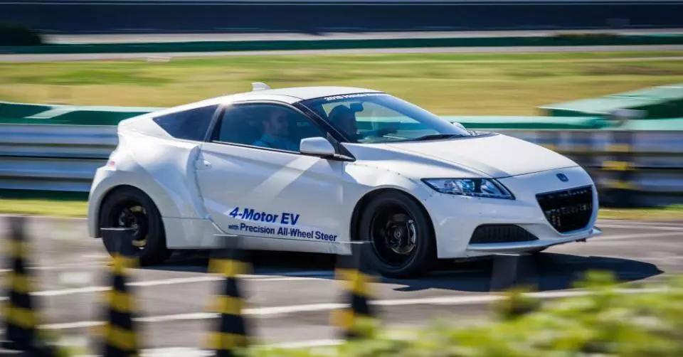 "Honda" išleis elektrinį sportinį automobilį