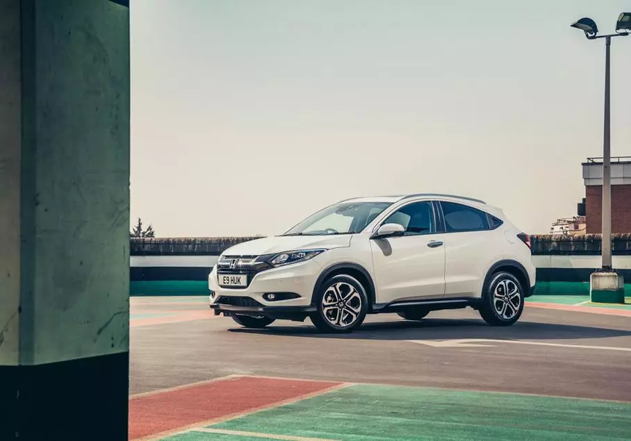 ภาพถ่ายแรกของครอสโอเวอร์ที่อัปเดต Honda HR-V ปรากฏขึ้น 5327_2