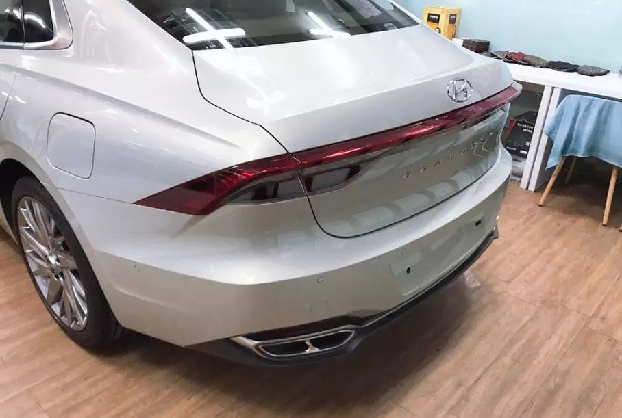 Ny Hyundai Grandeur vil motta en flat 