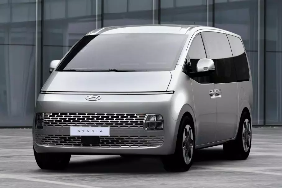 Los motores de Minivan Hyundai Staria se conocieron, lo que aparecerá en Rusia.