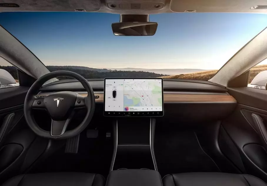 Tesla azishyura uburyo bwo kugera kumurongo wimodoka 56870_1