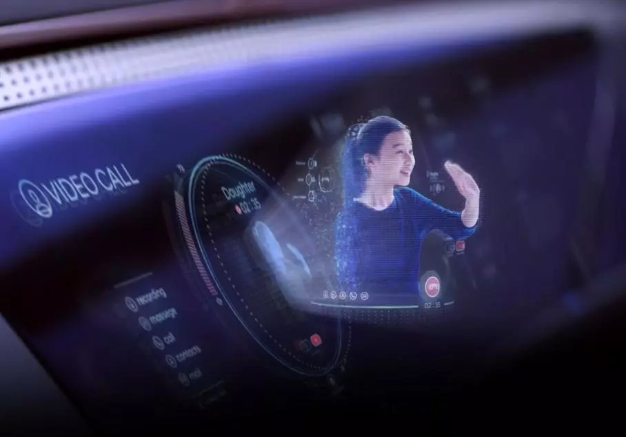 Hologram af hans kone vil komme ind i fremtidens udstyr Hyundai 57586_1