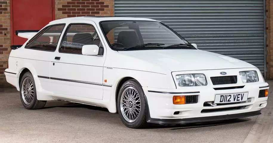 Từ phiên đấu giá sẽ được bán Ford Sierra Rupi đầu tiên Cosworth