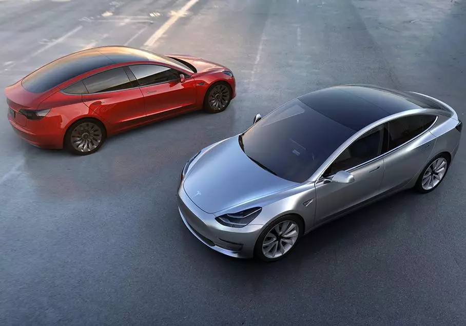 Teslas yenidən Model Məclisində problemlər var: Konveyer dayanacaq 58273_1