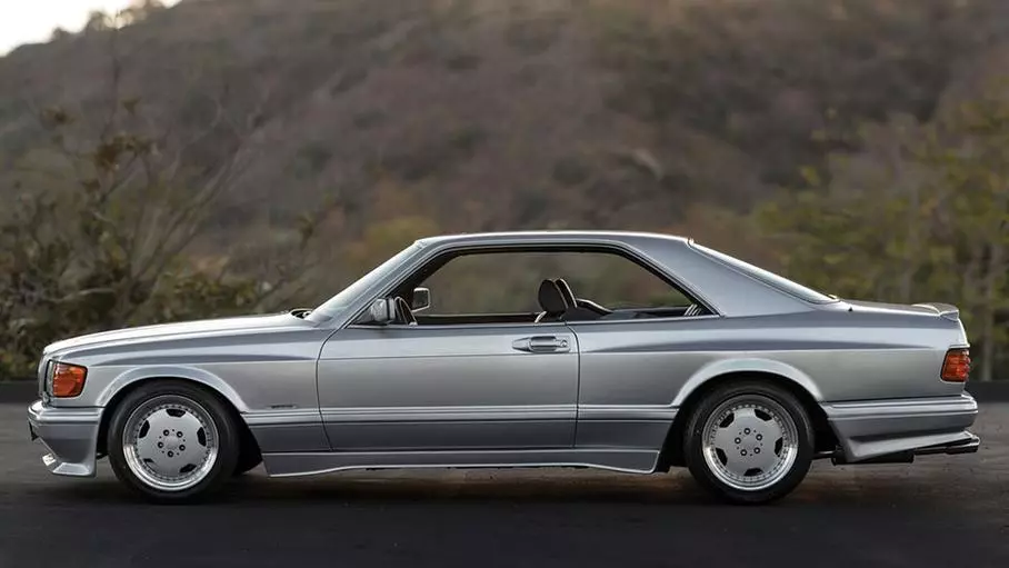 Rare Mede-Benz لىق Benz كىمئارتۇق سودىسى بىلەن سېتىلىدۇ 58326_2